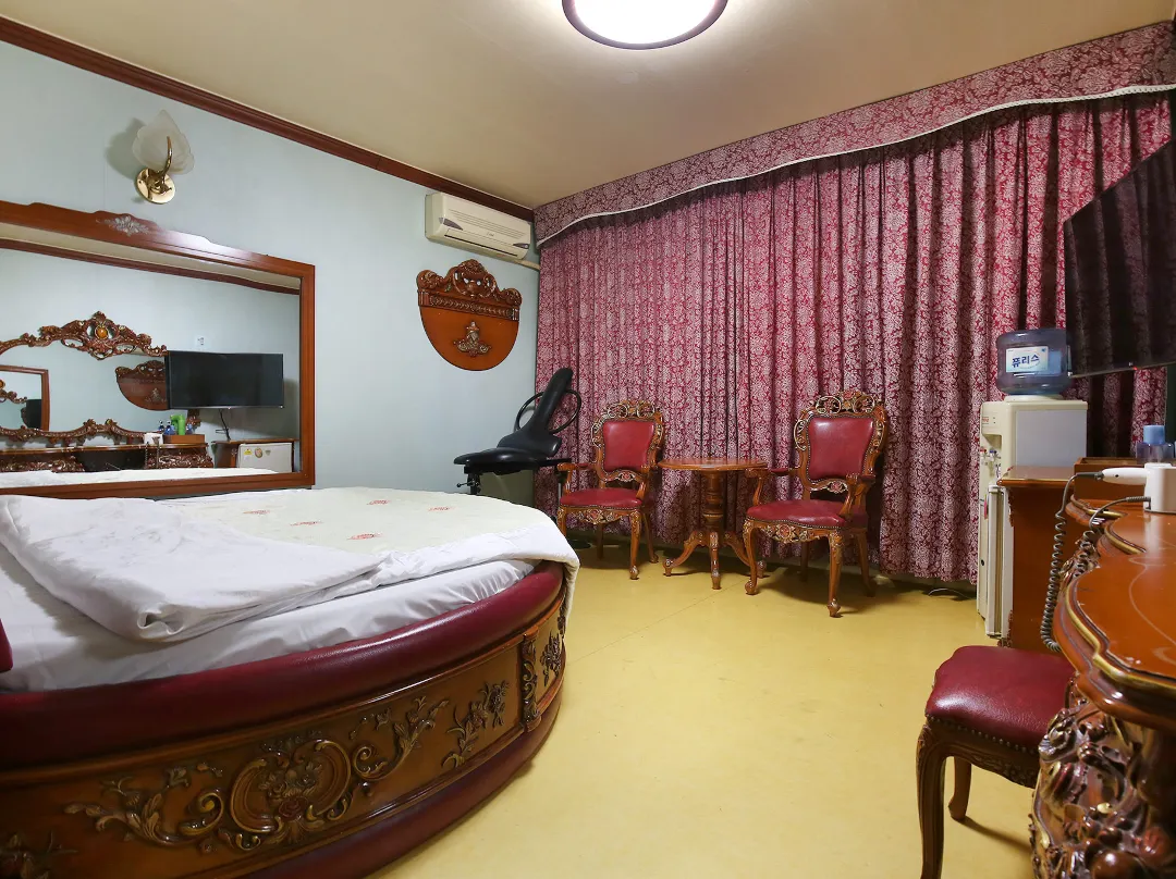 Daejeon Yongjeon Boryeong Motel - Daejeon