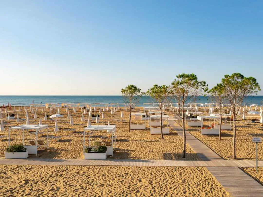 Confortevole Camera Doppia Con Balcone Privato - Bibione
