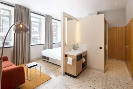 Motto by Hilton Rotterdam City Centreの口コミ・レビュー・お客様の声76件 | Trip.com