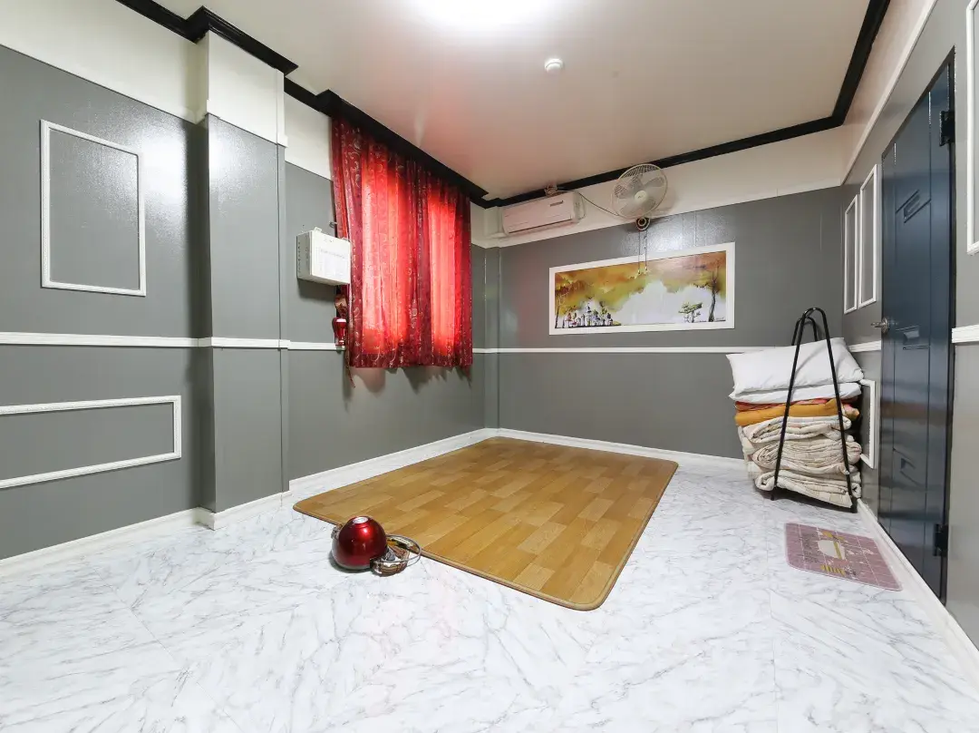 Iksan Donghae Motel - Gwangju