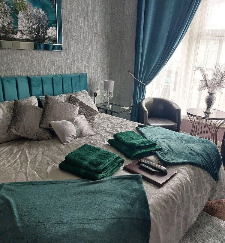 Lynbar Hotel - Blackpool