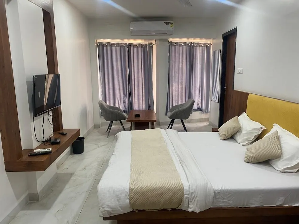 Hotel Suraj - Indore