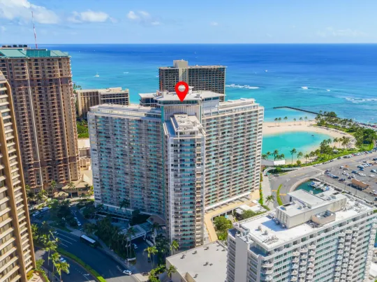 Sweeping Ocean Views And Spacious Lanai - Stunning Suite - Honolulu, HI