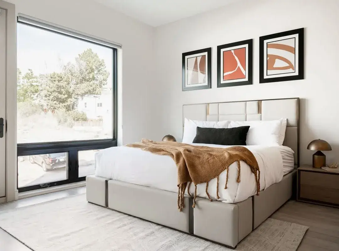 Rooftop Space And Modern Wfh Areas - Stunning Haven - Lakewood