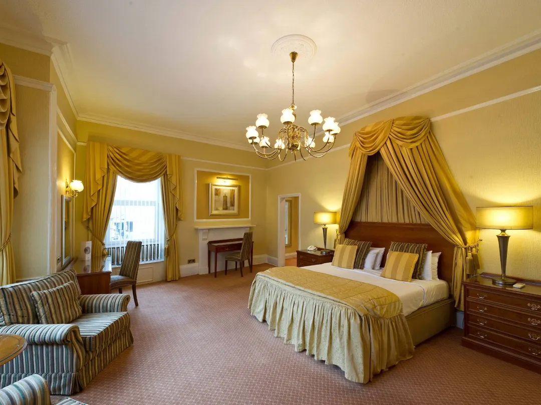 The Royal & Fortescue Hotel - Barnstaple