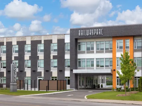 Hotel Railwayparc Montreal, Tapestry Collection By Hilton - Montréal, QC