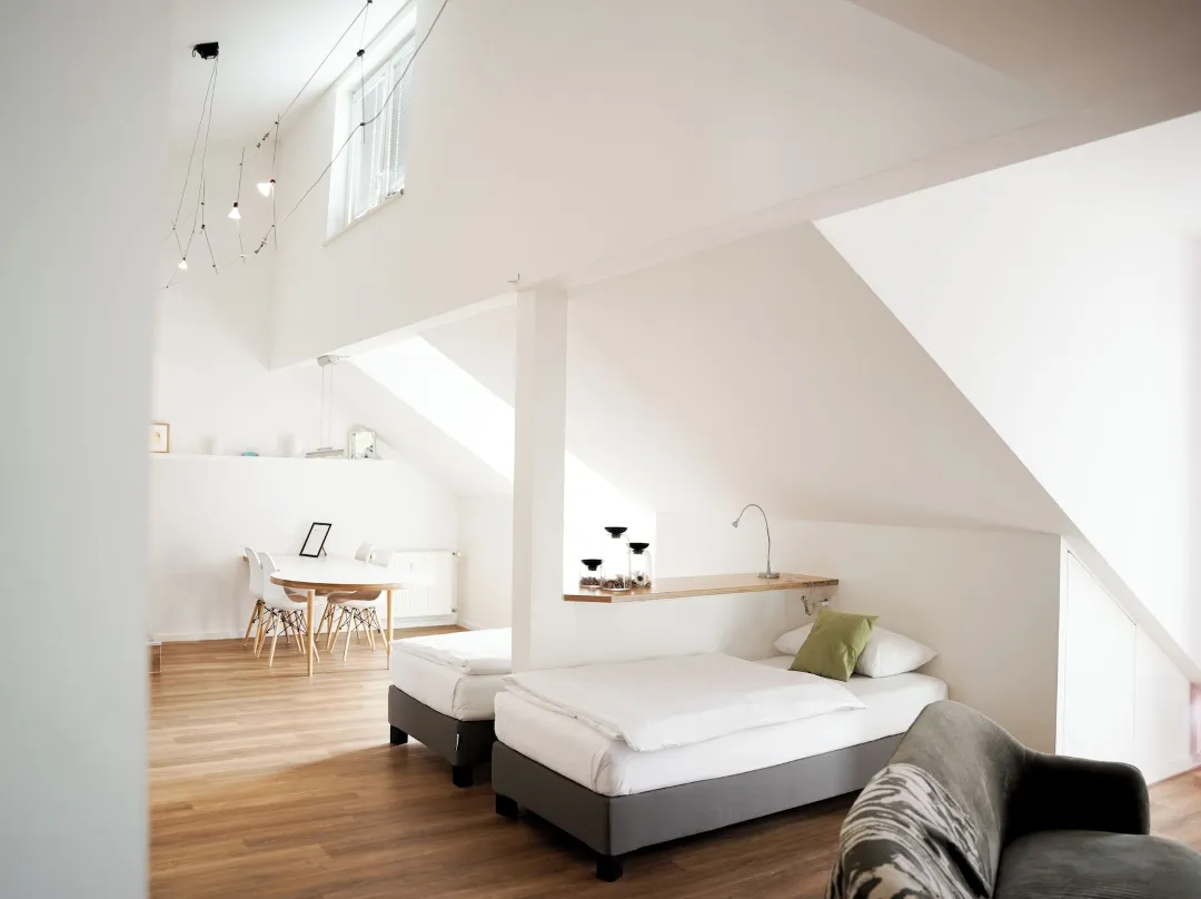 Urraum Hotel Former Dreamhouse - Rent A Room - Köln