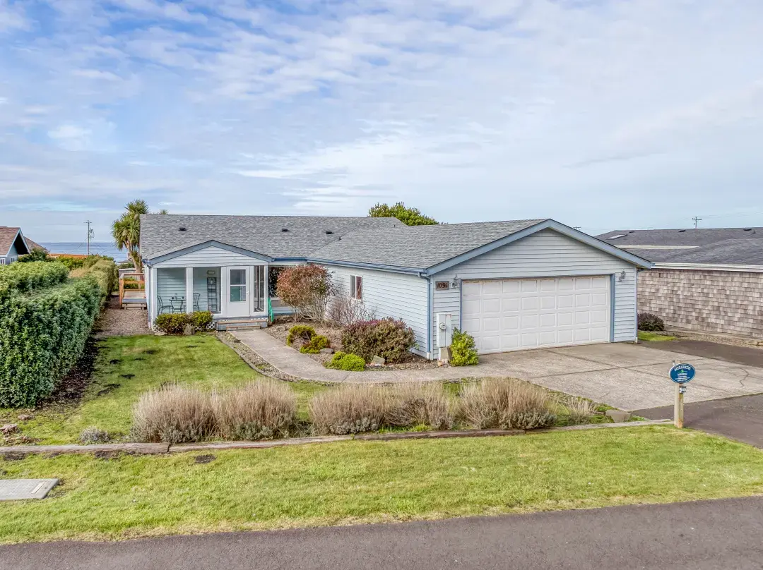 Ocean View And Family Fun - Inviting Coastal Haven - Yachats, OR