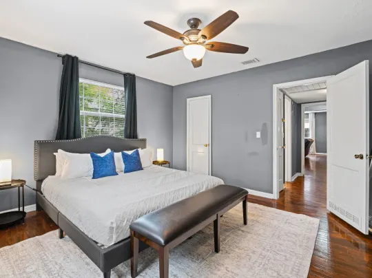 Charming Oasis With Full Kitchen And Smart Tv - Delightful Eclectic Retreat - Jacksonville, FL