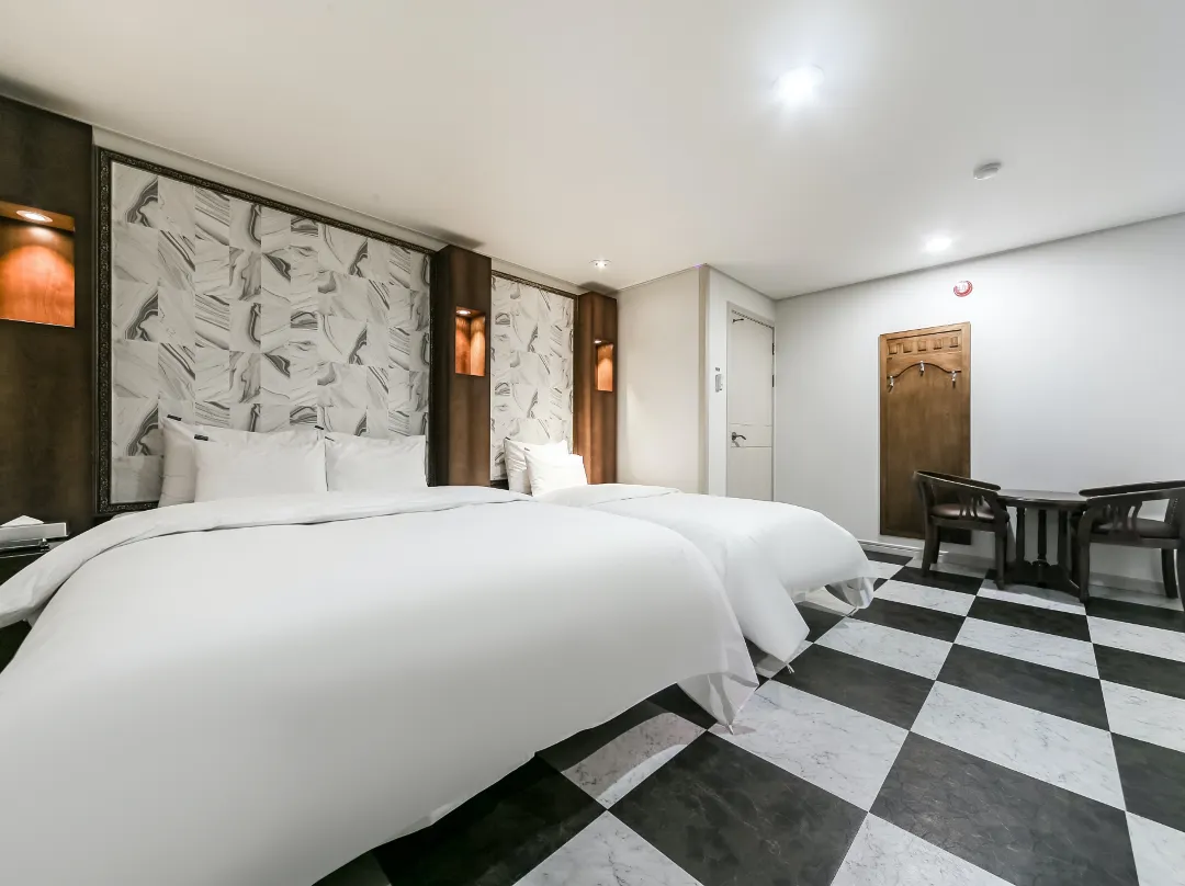 Mungyeong City Hotel - 문경시