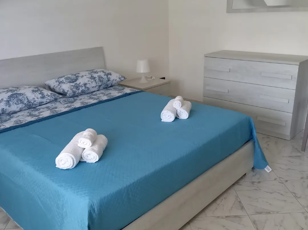 B&b A Casa Di Anto Eboli Parcheggio Gratuito è A Pochi Minuti Dal Palasele - Eboli