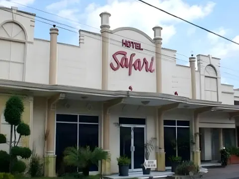 Hotel Safari - Jember
