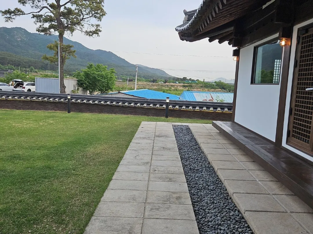 Gyeongju Hwarangroo - Gyeongju-si