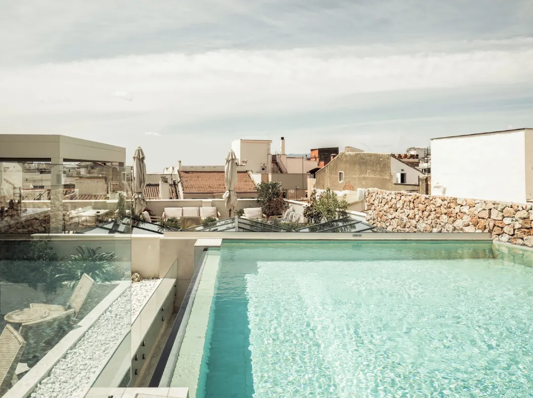 Hotel Well And Come Málaga - Málaga