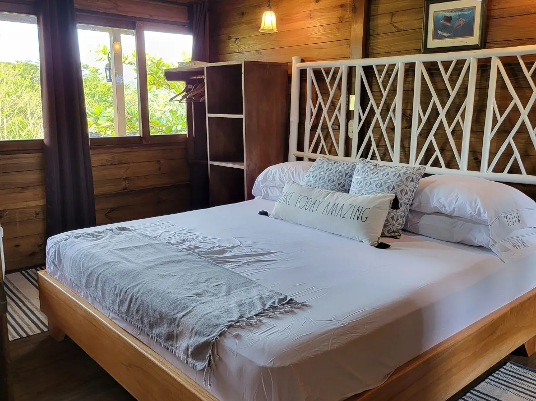 Jaco-carara 3 Dormitorios Rodeado De Selva Tropical Con Piscina Privada - Carara