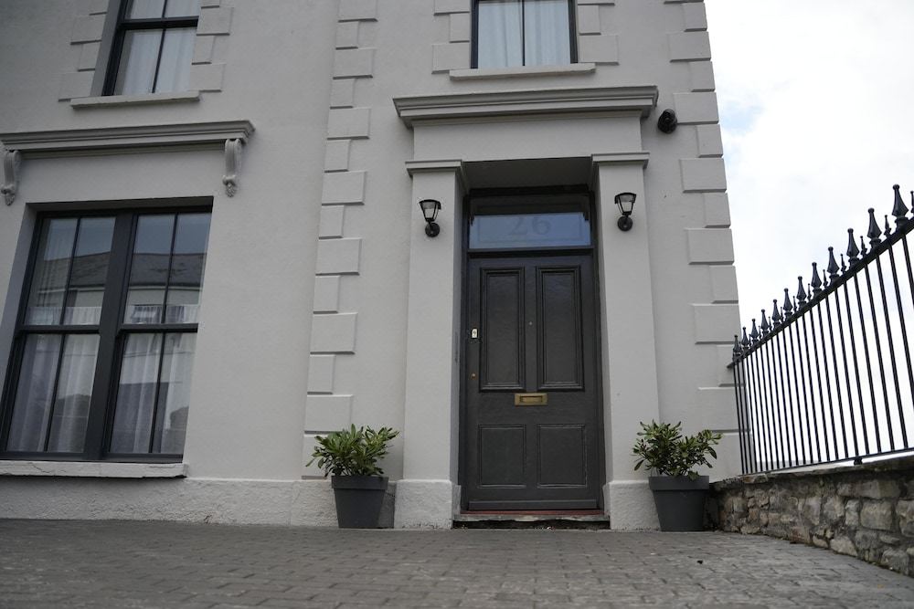 Immaculate 1-bed Apartment In Merthyr Tydfil - Merthyr Tydfil