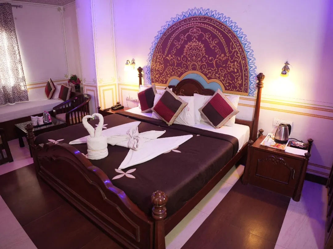 Mahal Rajawada Resort By Tia Hotels - Jaipur