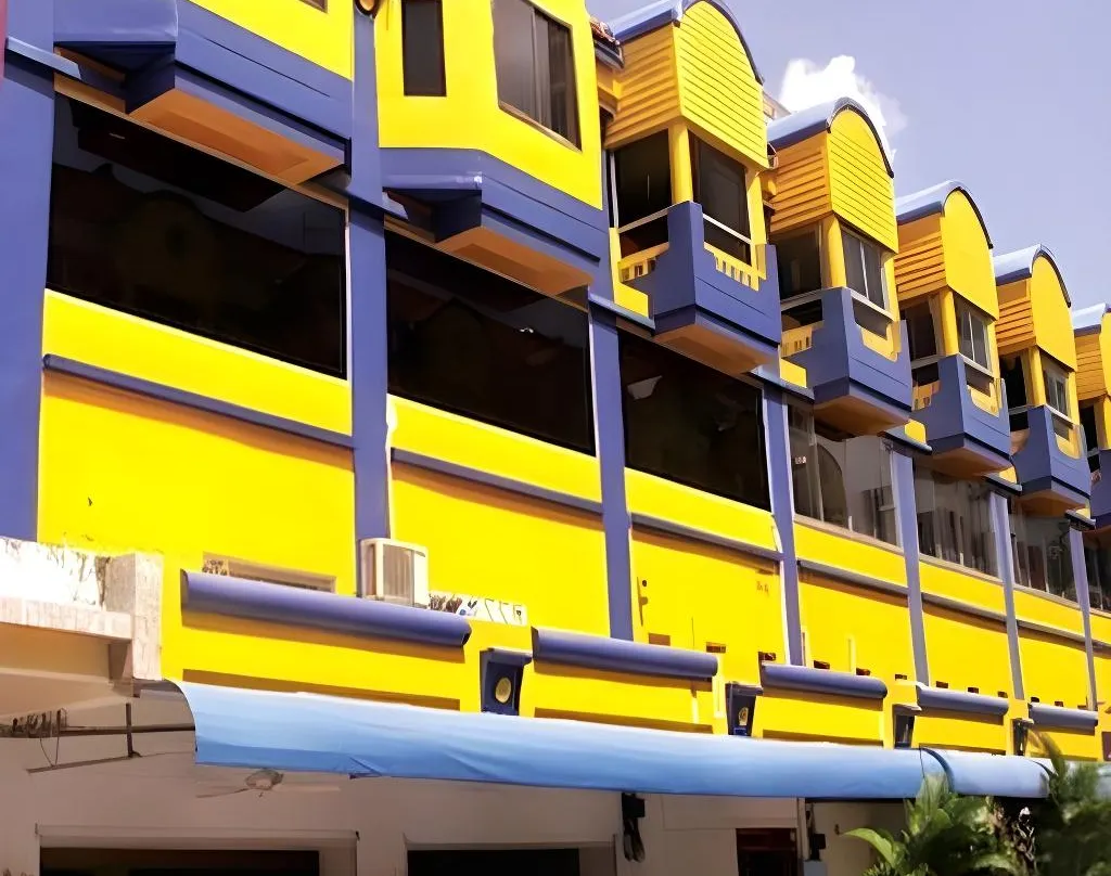 Aquarius Gay Guesthouse & Sauna - Patong Beach