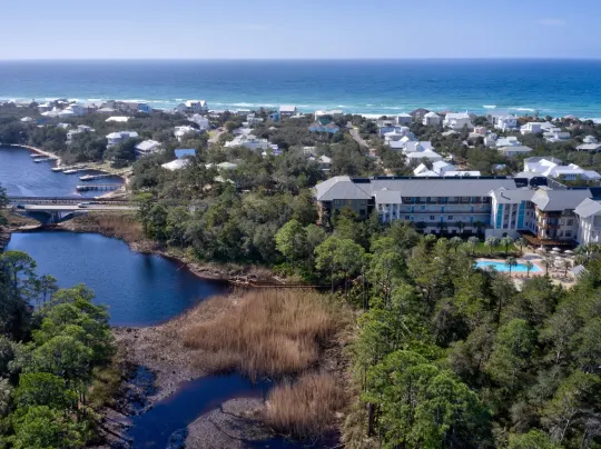 Bright And Airy Oasis With Pool And Beach Access - Stunning Coastal Retreat - Grayton Beach, FL