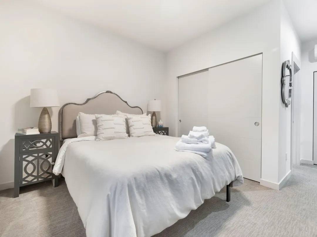 Cozy Space With Convenient Access To Downtown - Charming Getaway - Bainbridge Island, WA