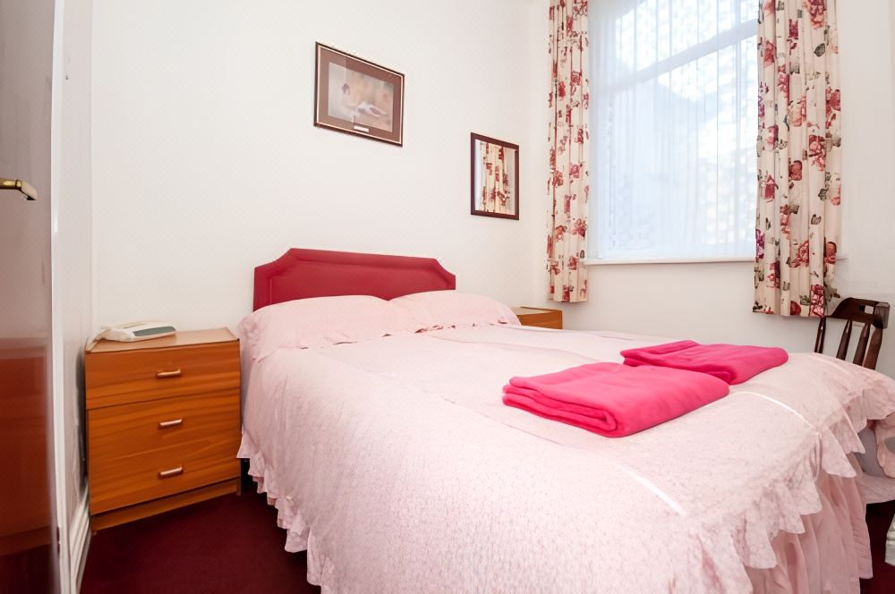 The Ferndale Hotel - Blackpool