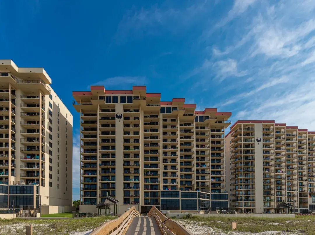 Gulf Front Views And Cozy Comfort - Charming Coastal Escape - Orange Beach, AL