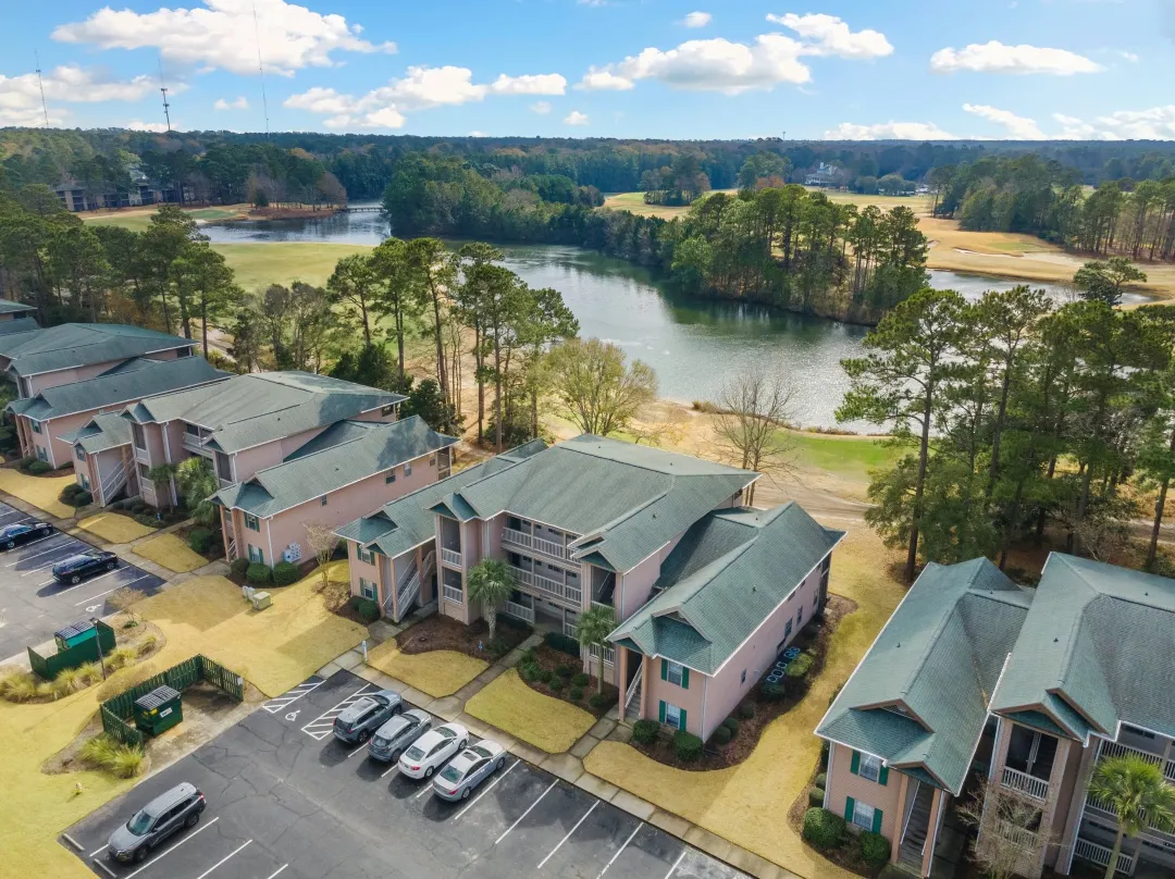 Captivating Golf Course View And Modern Comforts - Stunning Retreat - Pawleys Island, SC