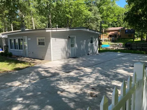 Direct Access To Lake Mitchell And Cadillac - Tranquil Waterfront Haven - Caberfae Peaks, MI