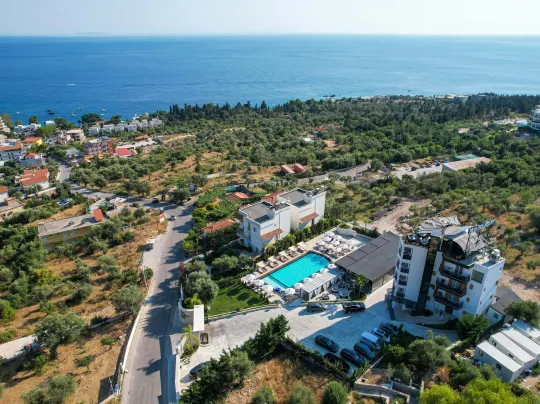 Blue Boutique Hotel - Dhërmi
