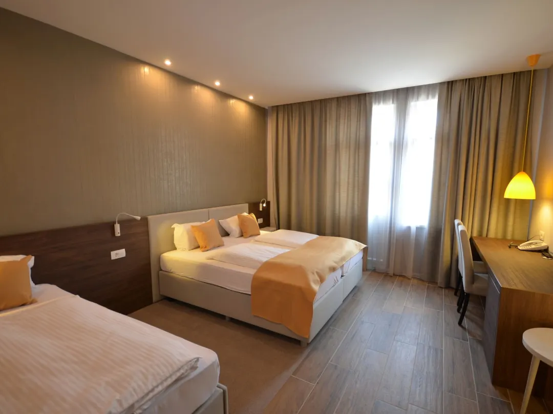 Hotel Emonec - Slovénie