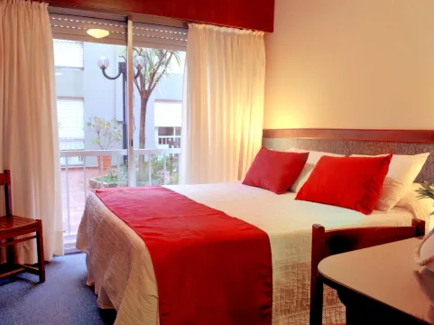 Hotel Leoncia - Buenos Aires Province