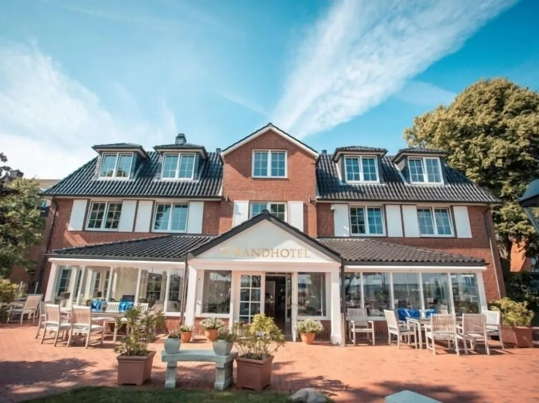 Strandhotel Strande - Strande
