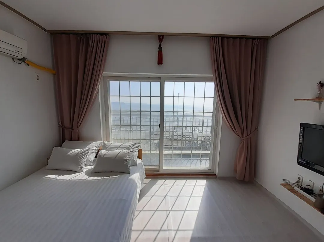 Jebudo Yeonliji Pension - Ansan