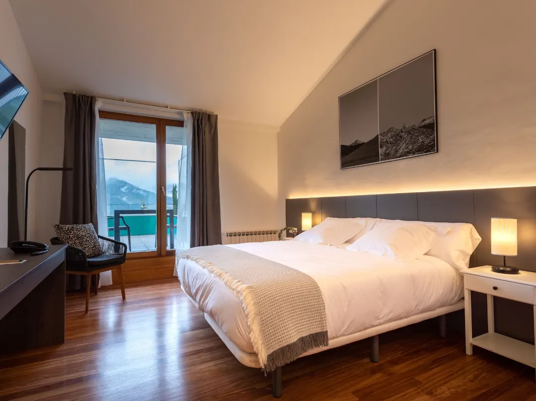 Dormir Y Comer En Oñati | Soraluze Hotela Y Jatetxea - Oñati