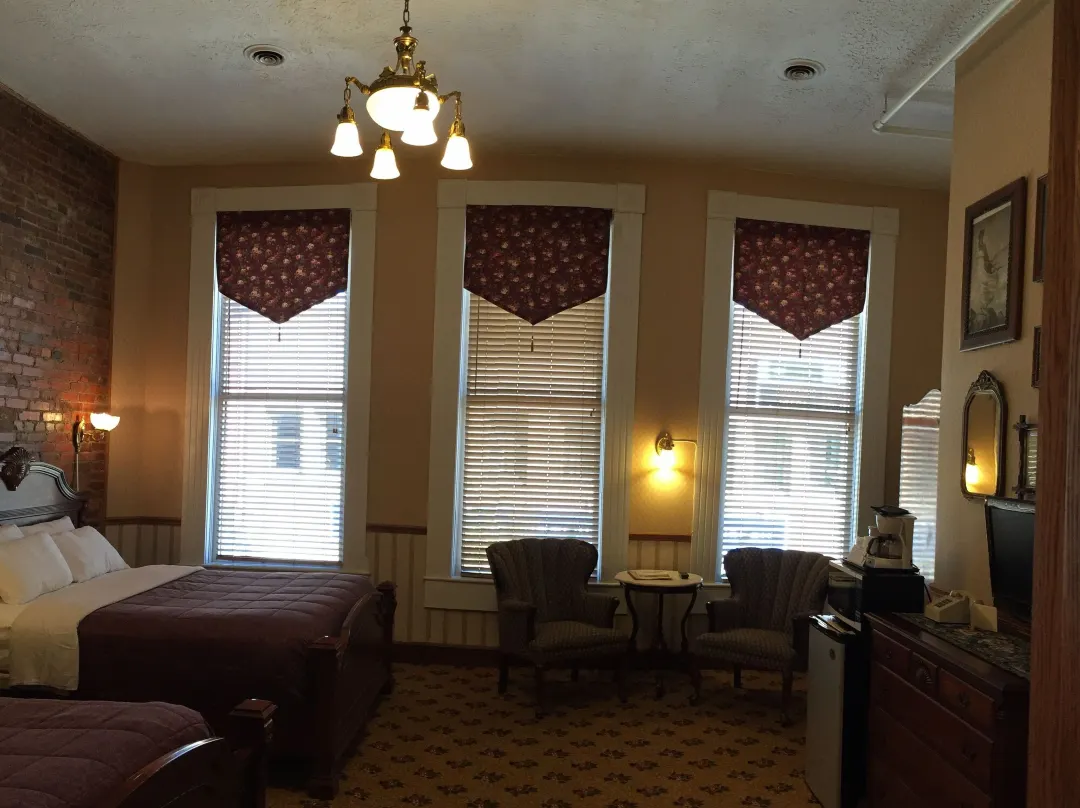 Hotel Millersburg - Berlin, OH