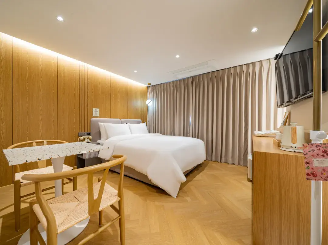 Gimhae Hotel Granada - Busan