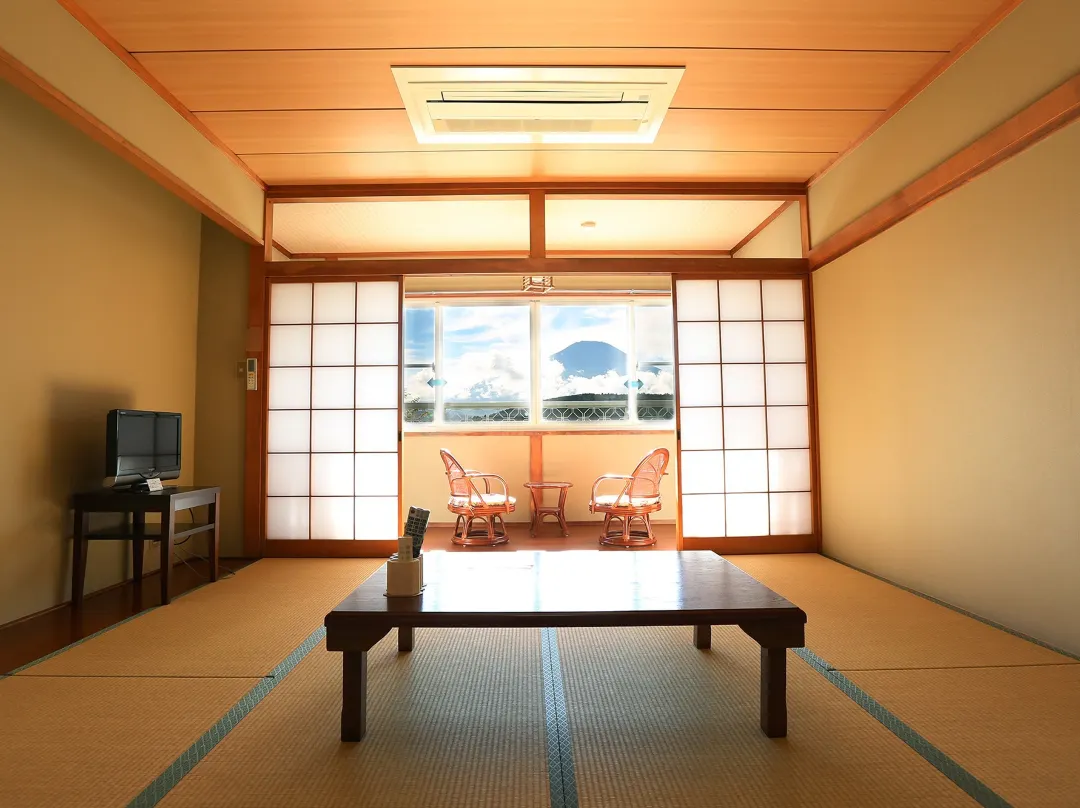 White Wing - Yamanashi
