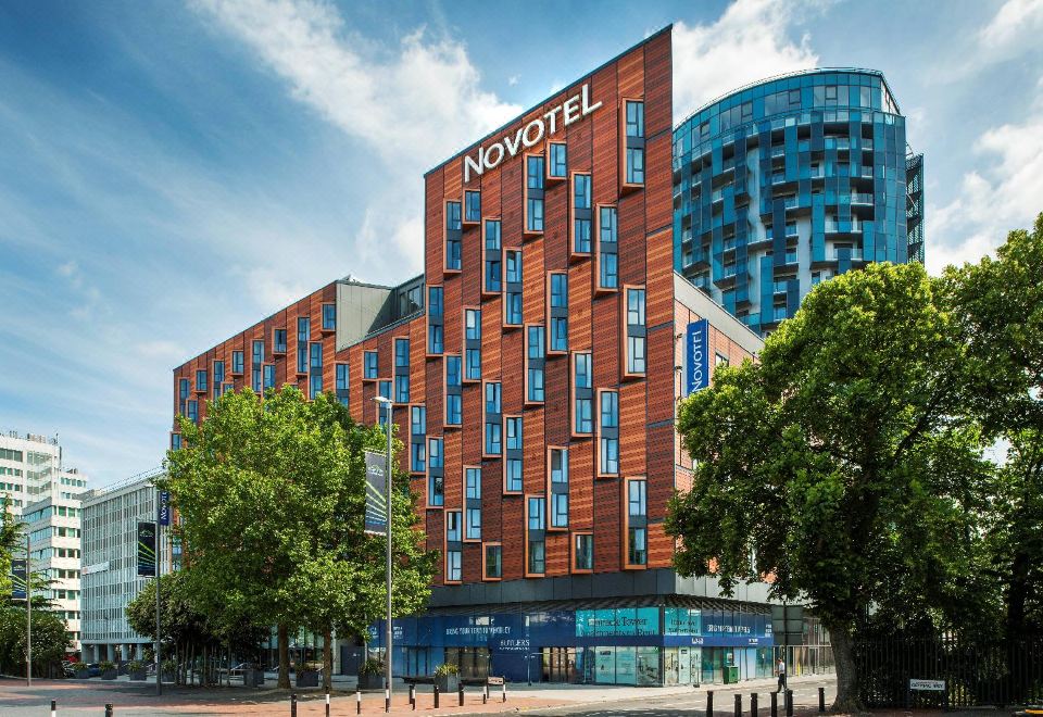 Novotel London Wembley, Wembley (Prices & Reviews 2024) | Trip.com