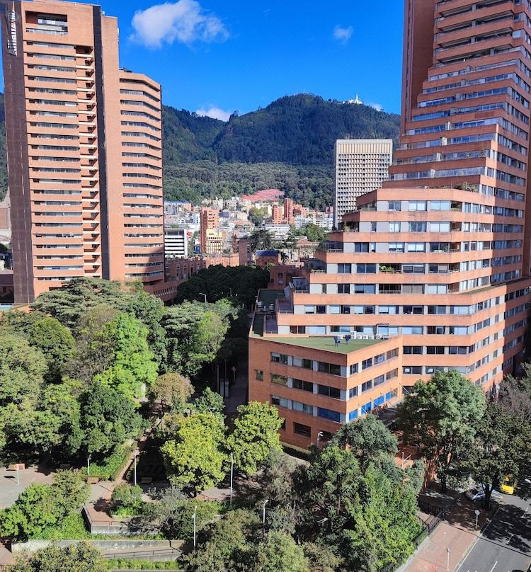 Aparta Suite - Centro Internacional - Mitika - Bogota