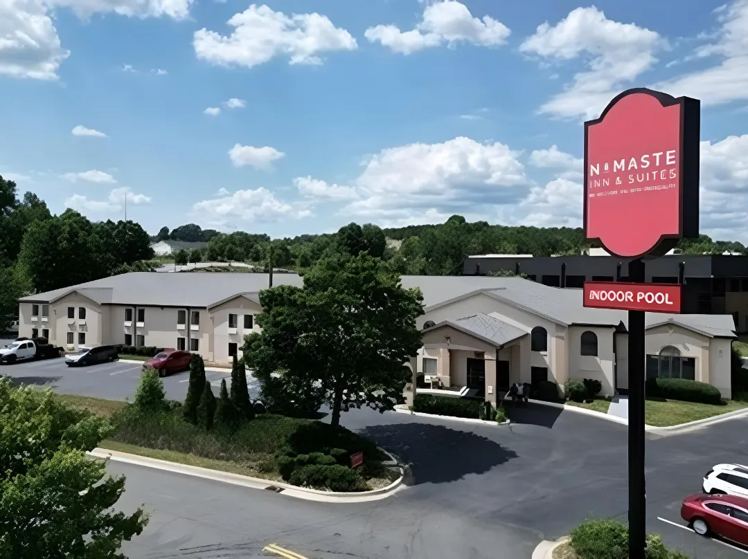 Namaste Inn & Suites Dawsonville - Dawsonville, GA