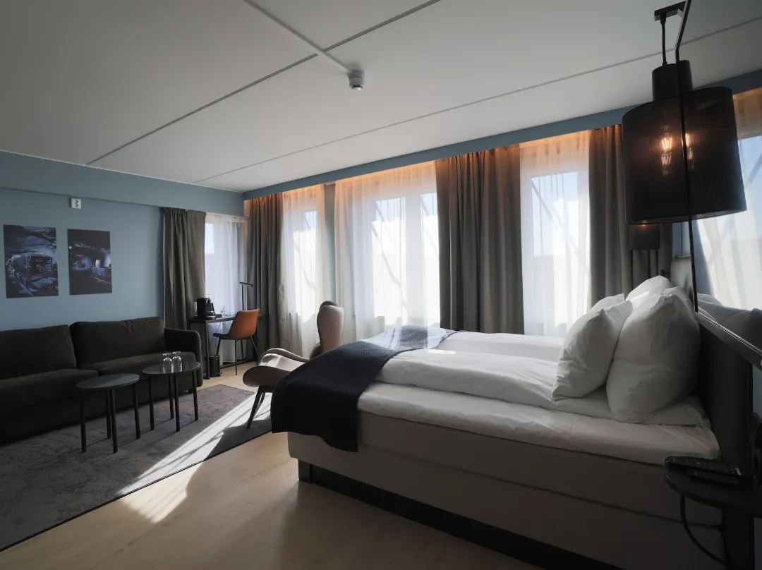 Home Hotel 1624 - 