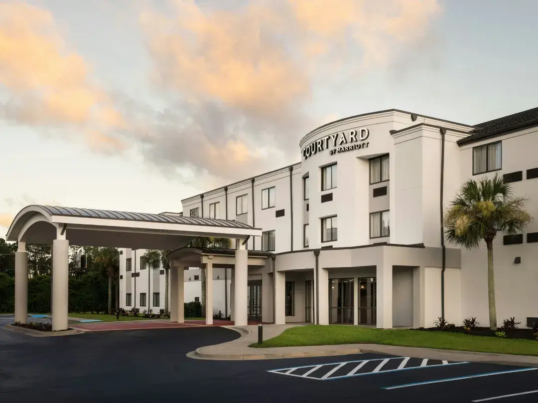 Courtyard By Marriott Brunswick - Brunswick, GA