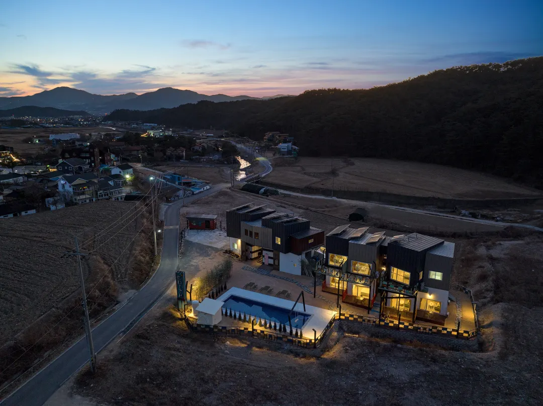 Gyeongju Edis Poolvilla - Gyeongju-si