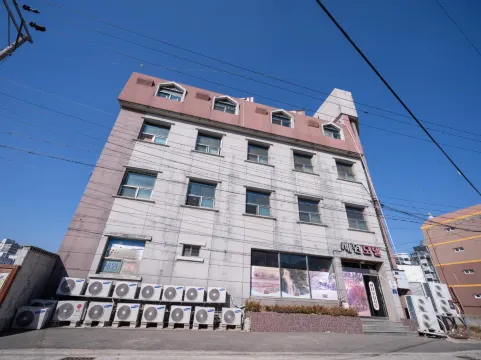 Sewon, Oe-dong, Gyeongju - Gyeongju-si