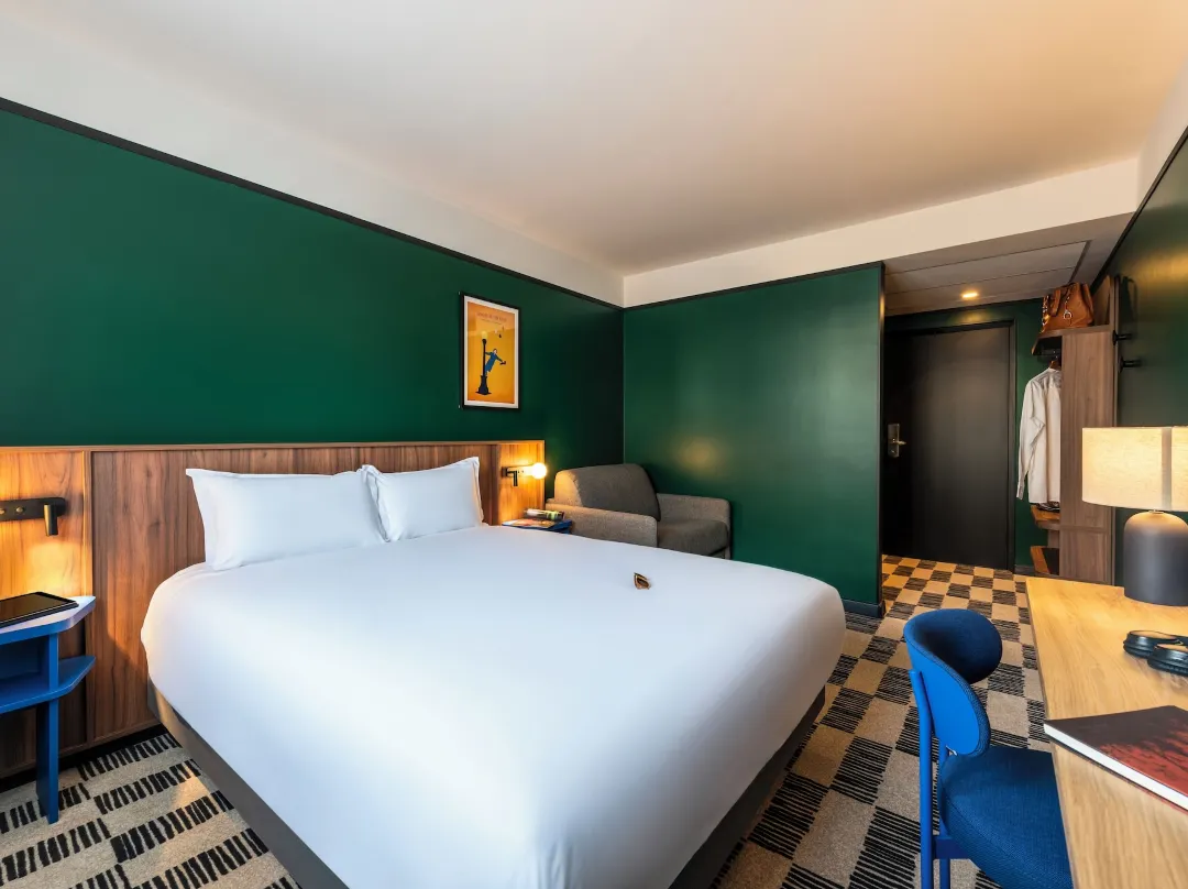 Hotel Le Lumière - Villeurbanne