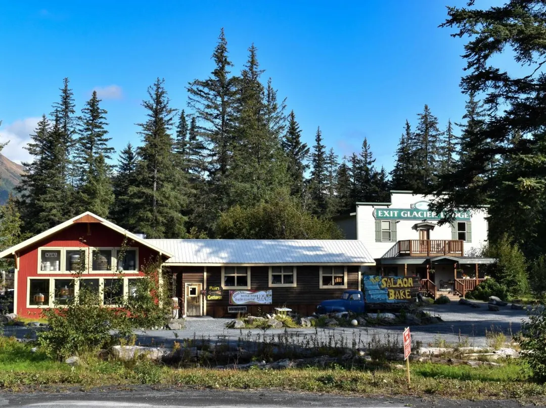 Exit Glacier Lodge - Seward, AK
