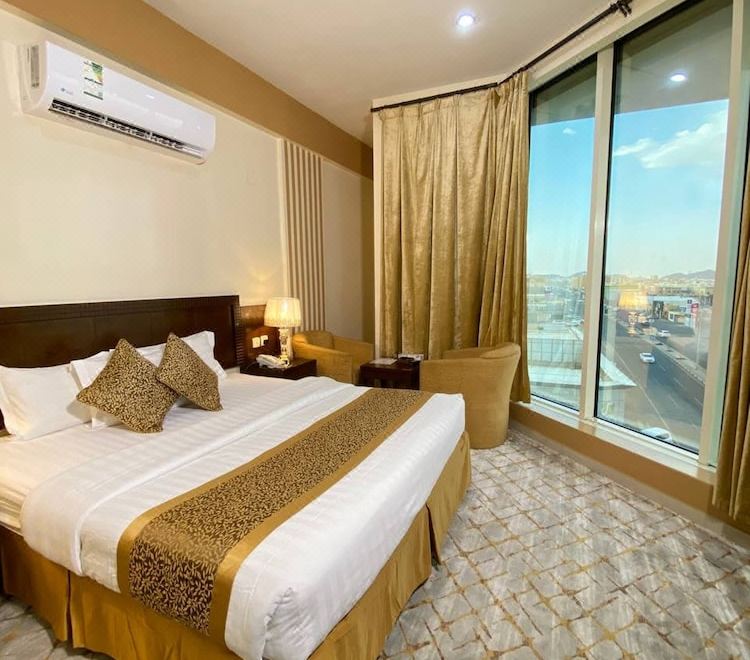 Al Raha Hotel Suites - SuiteTrails
