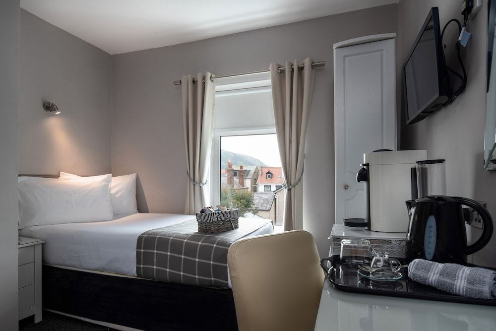 Pebble House - Llandudno