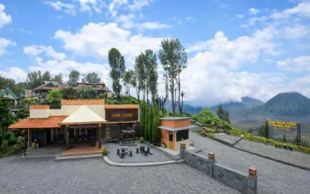 Ulasan Lava View Lodge: 64 Ulasan & Penilaian Tamu | Trip.com