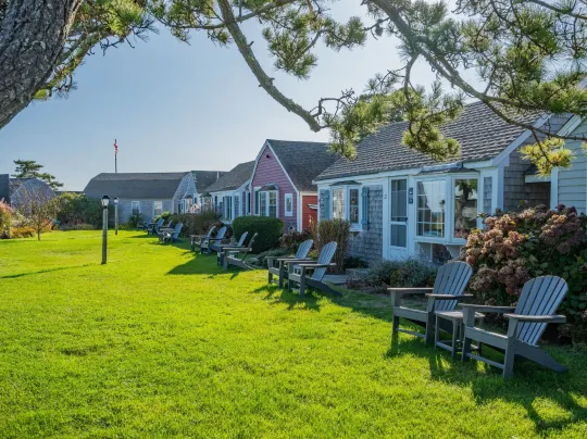 Stunning Nantucket Sound Views And Private Beach - Charming Coastal Retreat - Cape Cod, MA